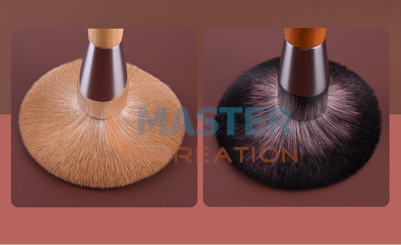 Snow Fox Brush | Oversized Loose Powder Brush | Honey Powder Brush ...